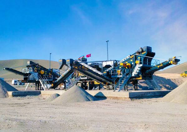 FULLSTAR-110 Portable Crushing Screening Washing Plant